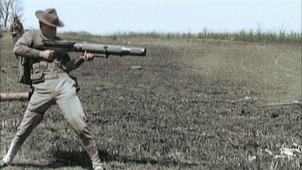 APOCALYPSE-WORLD WAR 1 • Documentary REVIEW [EN,NL] • Peek-A-Boo Magazine