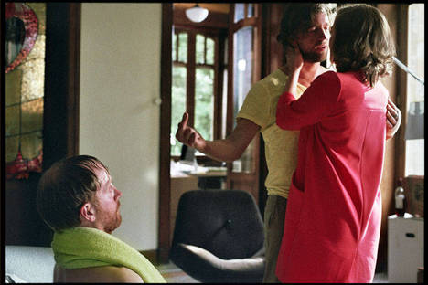 GEOFFREY ENTHOVEN • Halfweg • Movie REVIEW [EN,NL] • Peek-A-Boo Magazine