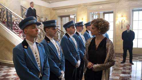HOTEL ADLON • TV series REVIEW [EN,NL] • Peek-A-Boo Magazine