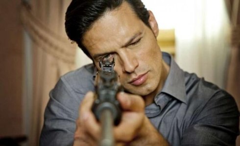 L'Onore E Il Respetto • TV series REVIEW [EN,NL] • Peek-A-Boo Magazine