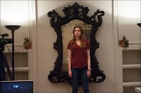 MIKE FLANAGAN • Oculus • Movie REVIEW [EN,NL] • Peek-A-Boo Magazine